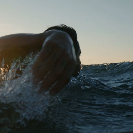 La Mer Blue Heart | Supporting Ocean Conservation Projects