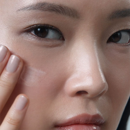 World of La Mer | Skincare & Makeup | La Mer Official Site